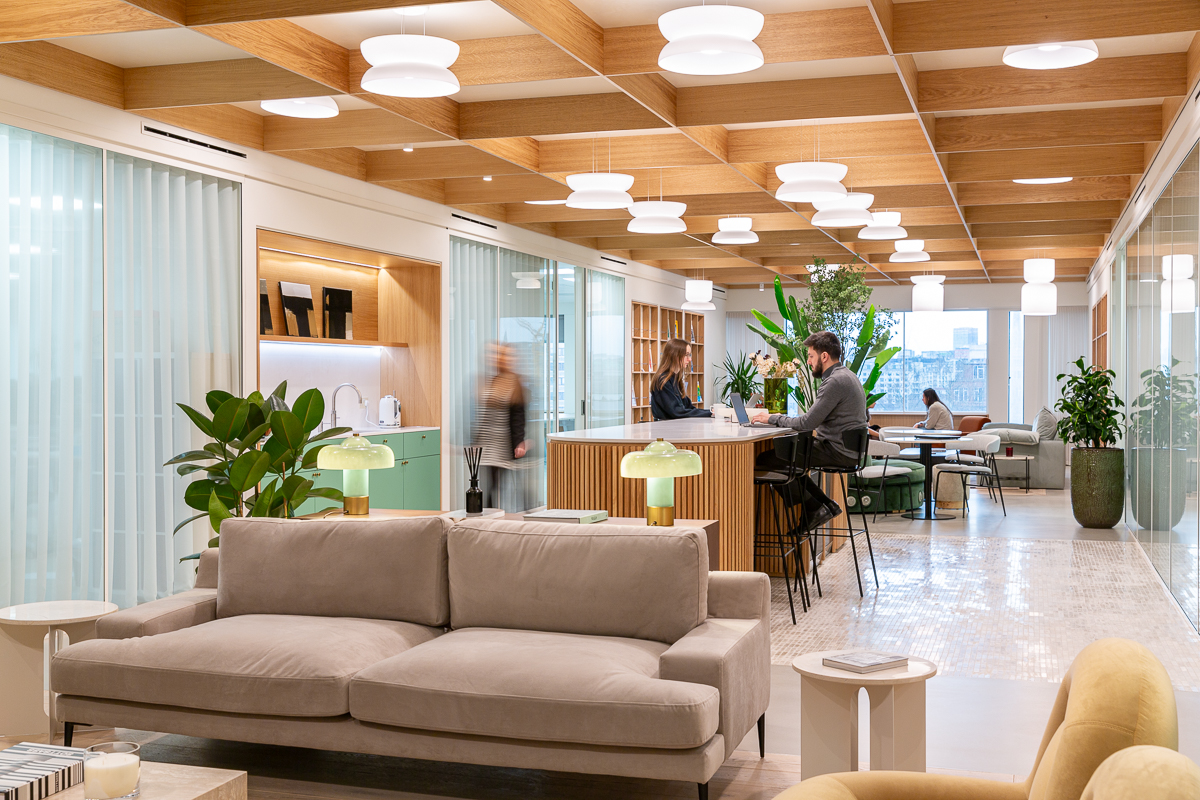Interior office shoot Capital Tower Waterloo | LIANE RYAN